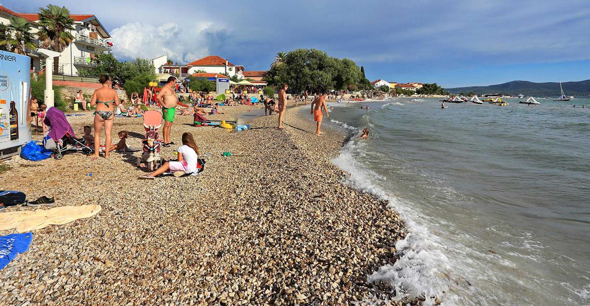 Makarska Strand in Sukošan Unterkunft und Appartements in der Nähe ...