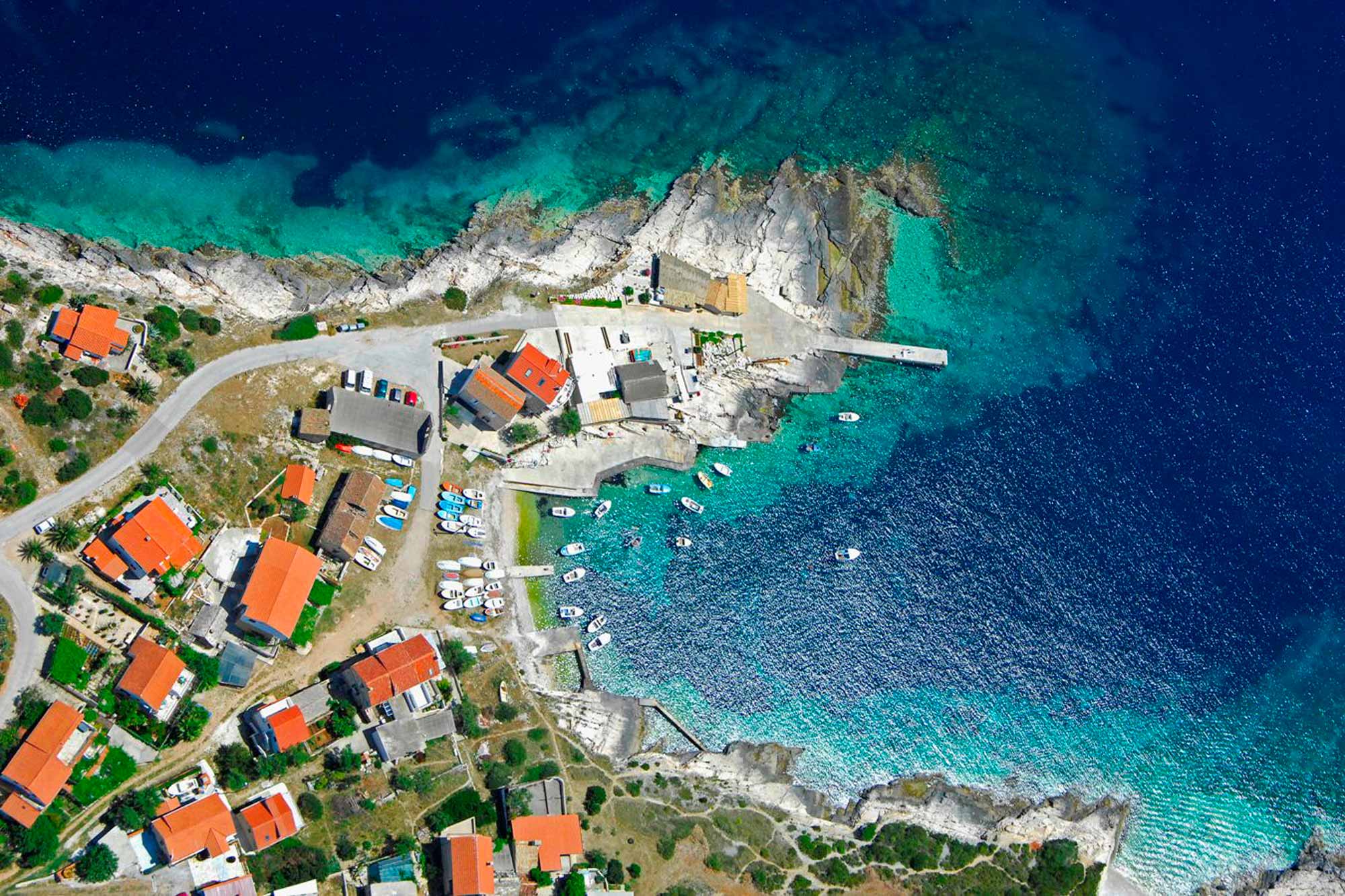 Rukavac Strand auf Vis Unterkunft und Appartements in der Nähe | Direkt ...